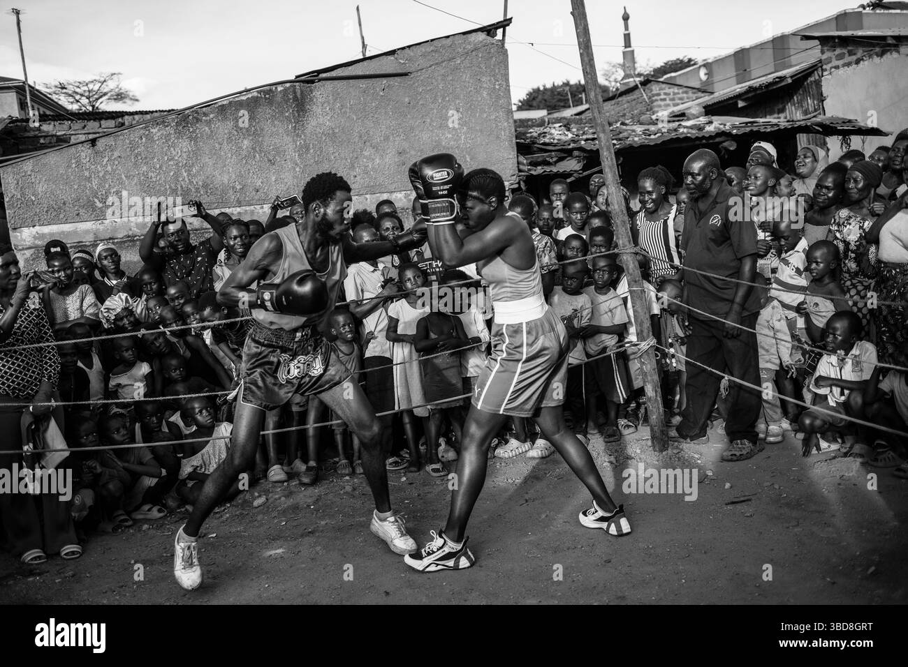 Boxing in Katanga slum, Kampala, Uganda, Africa Stock Photo - Alamy