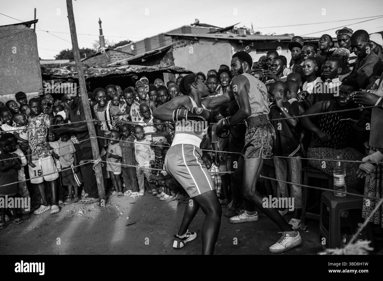 Boxing in Katanga slum, Kampala, Uganda, Africa Stock Photo - Alamy