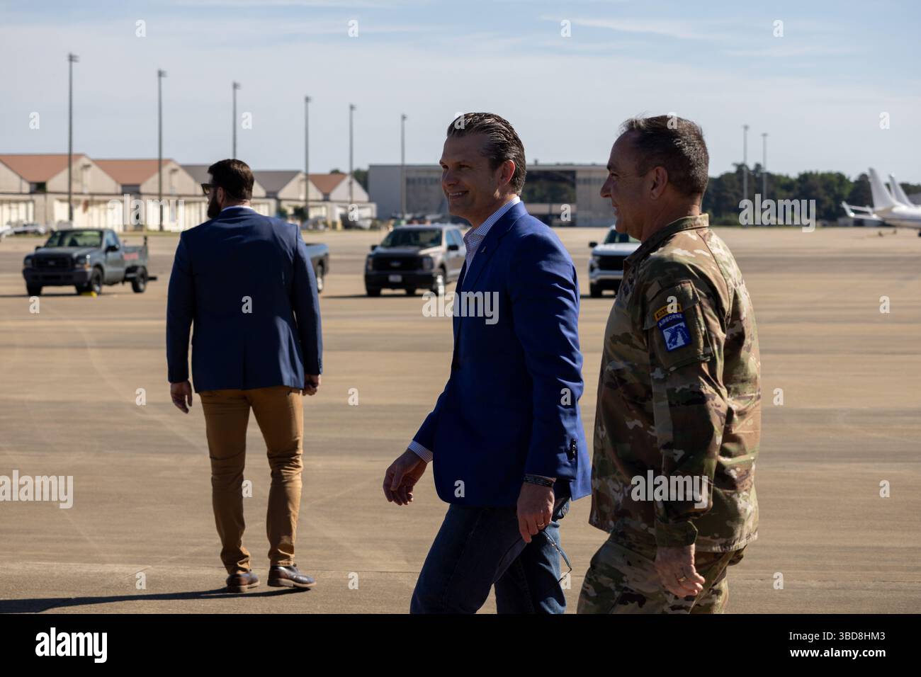 U.S. Army Lt. Gen Gregory K. Anderson, XVIII Airborne Corps Commander ...
