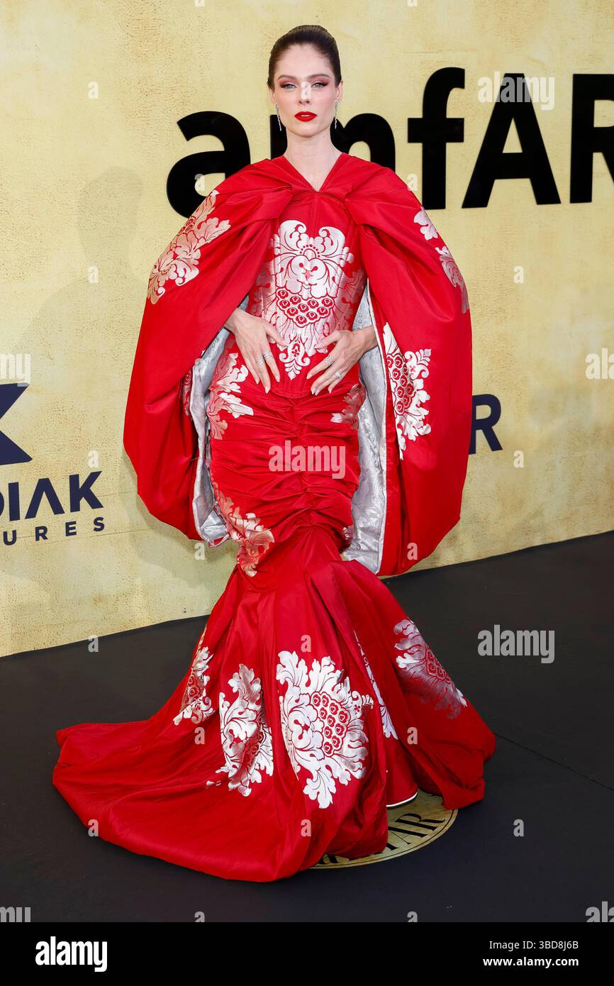 Cannes, Frankreich. 22nd May, 2025. Coco Rocha arrives at the 31st ...