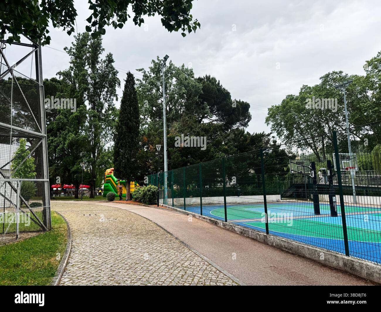 Bounce area hi-res stock photography and images - Alamy