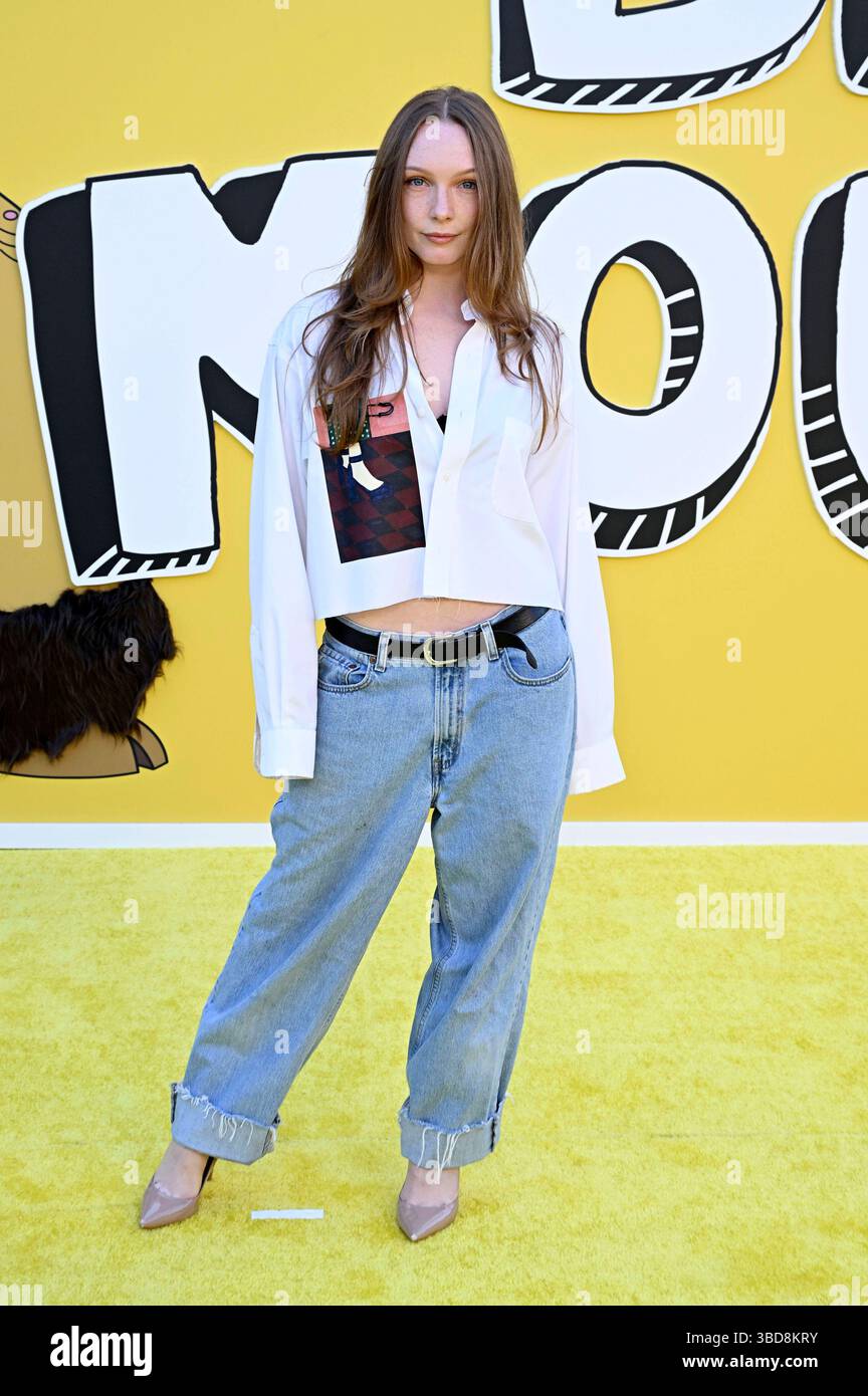 Haley Fitzgerald bei der Premiere der 8. und finalen Staffel der ...