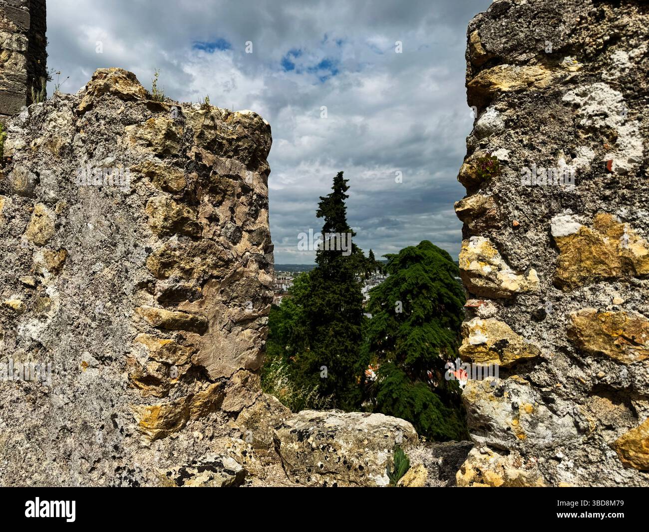 Historic stone ruins reveal distant nature and greenery at Tomar Castle ...