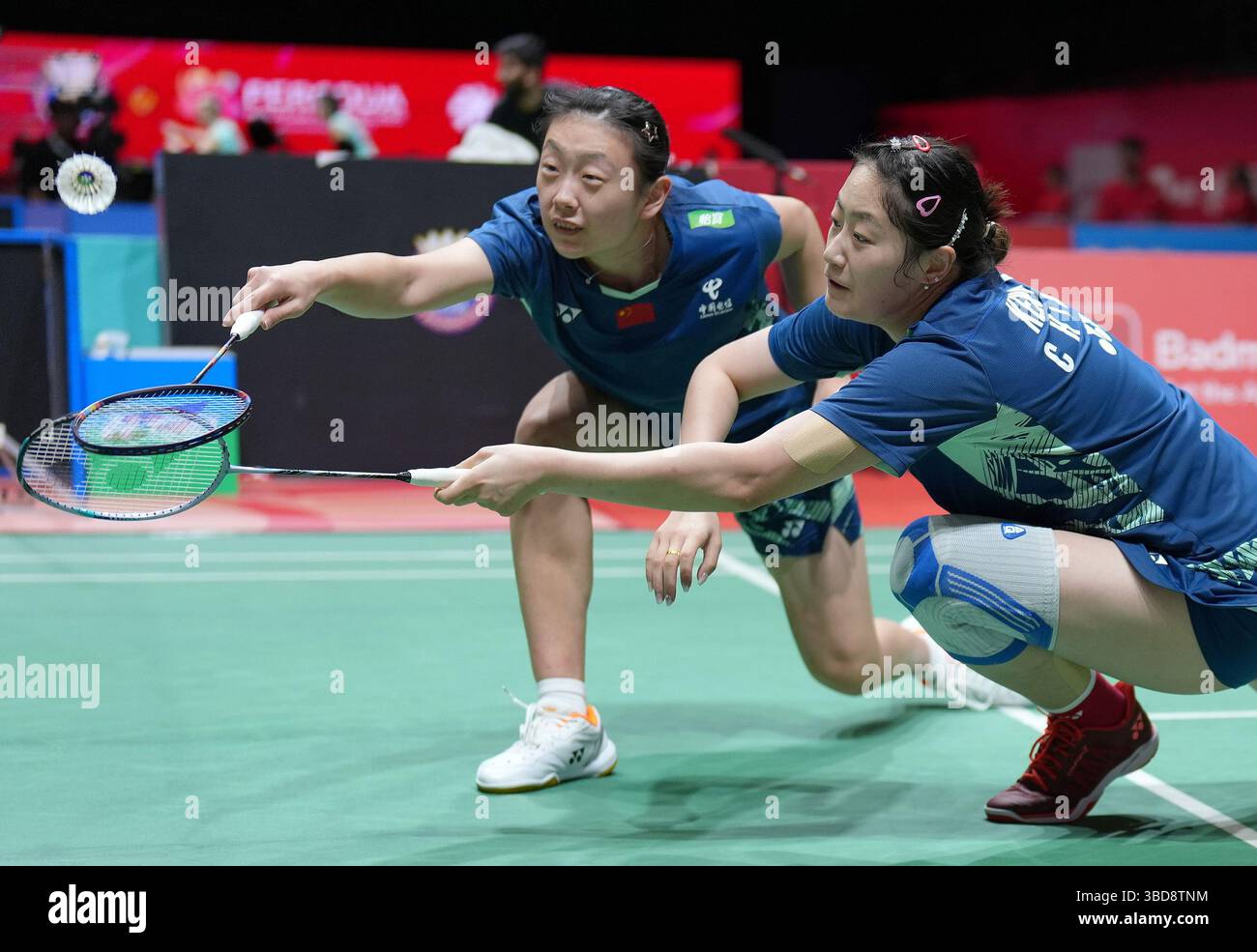 Kuala Lumpur, Malaysia. 23rd May, 2025. Keng Shuliang/Li Huazhou (L ...