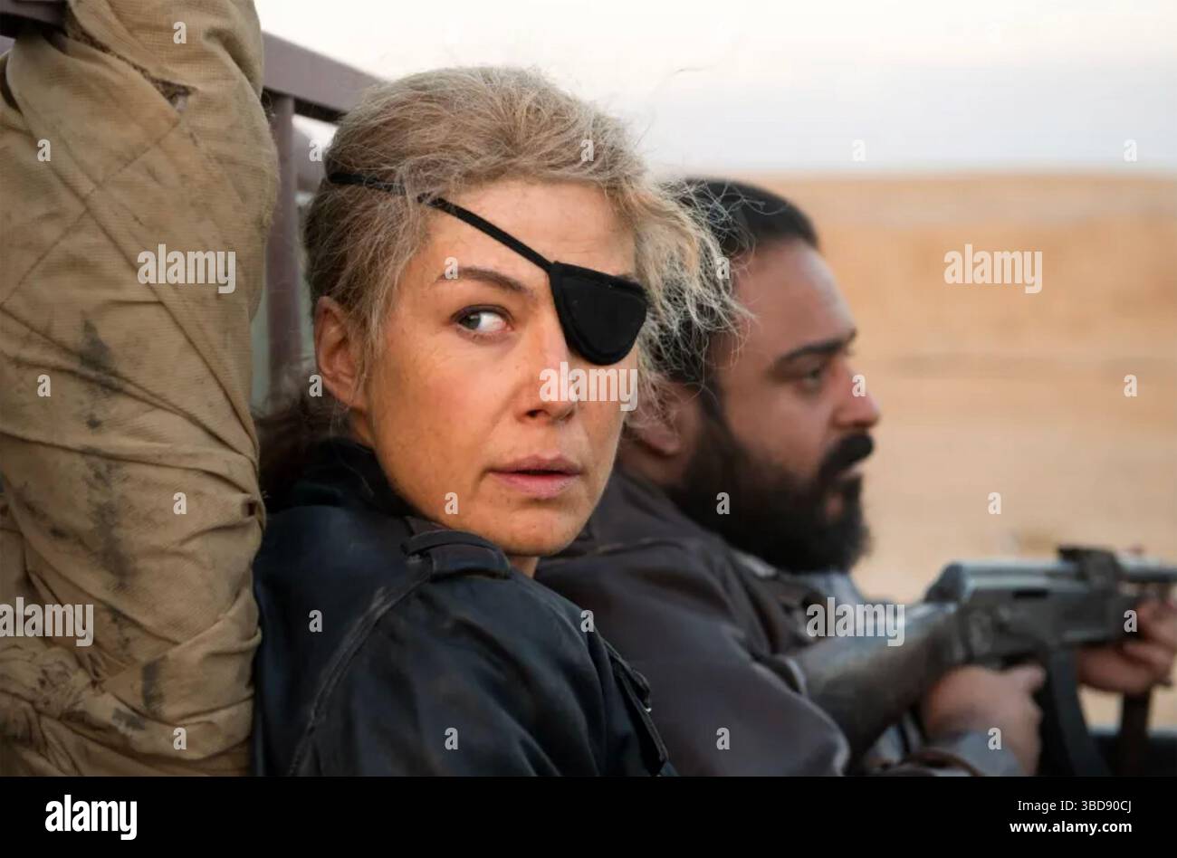 A PRIVATE WAR 2018 Aviton Pictures film with Rosamund Pike as Sunday ...