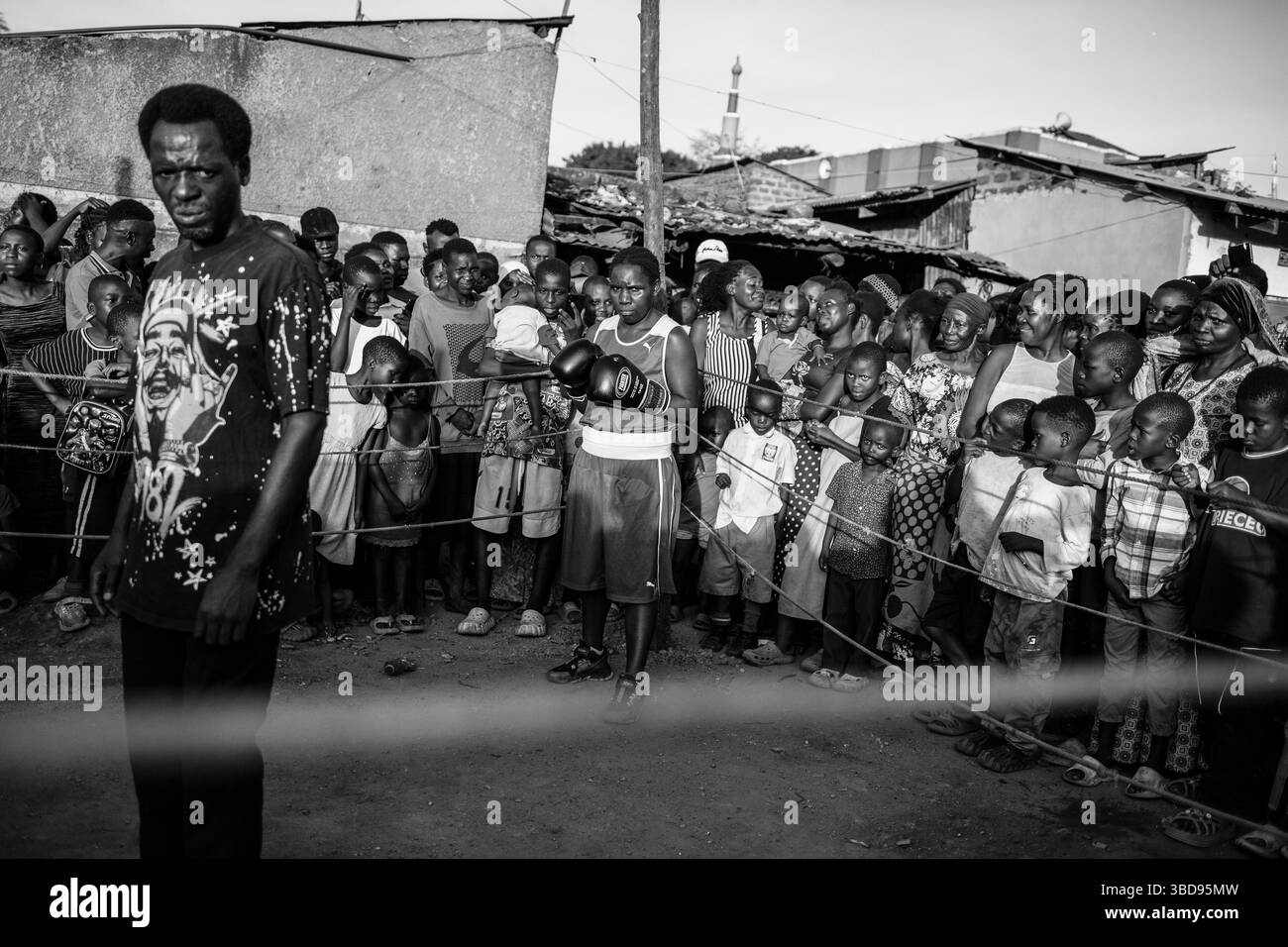 Boxing in Katanga slum, Kampala, Uganda, Africa Stock Photo - Alamy