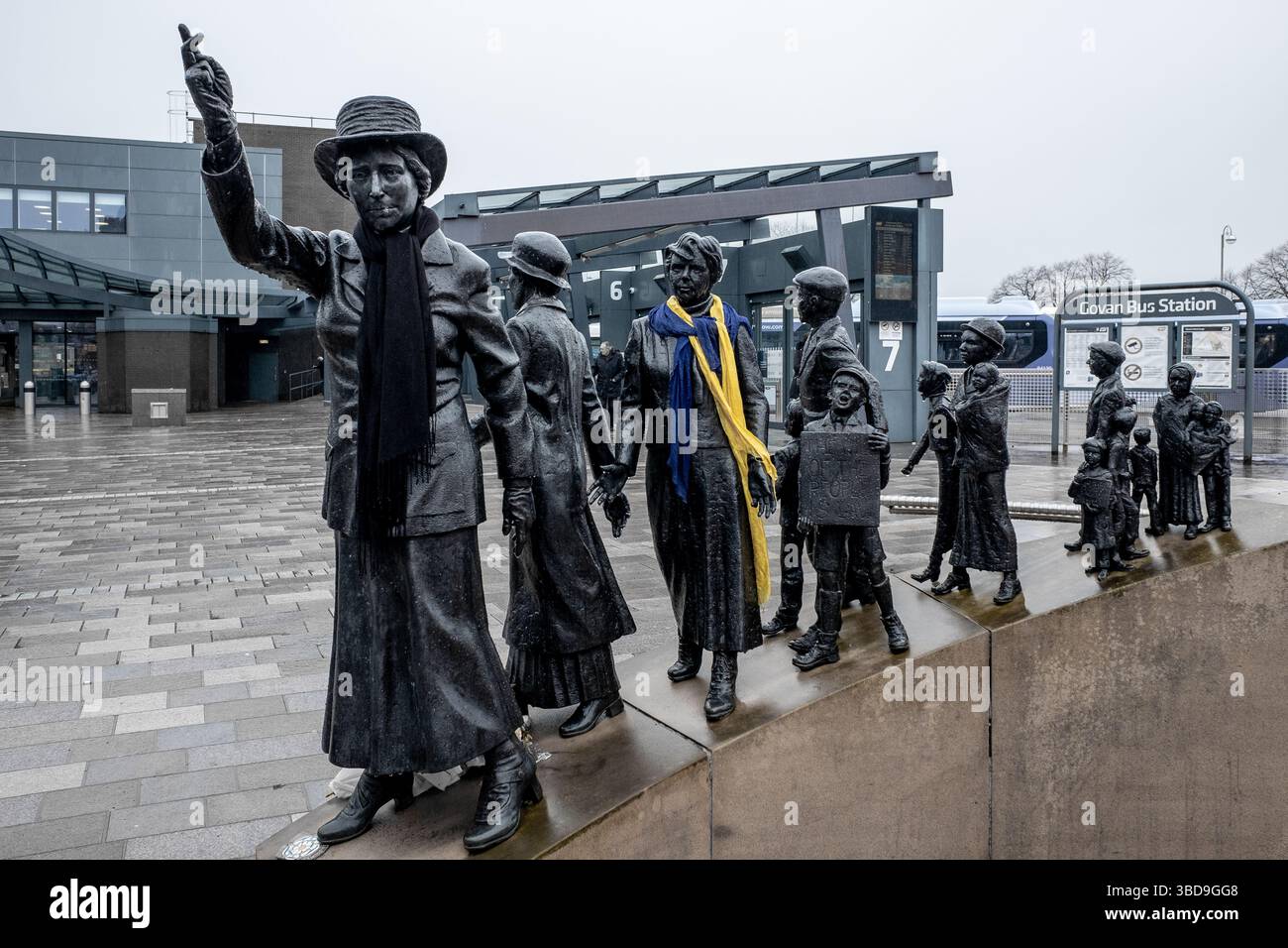 Mary Barbour Statue Govan Glasgow Stock Photo - Alamy