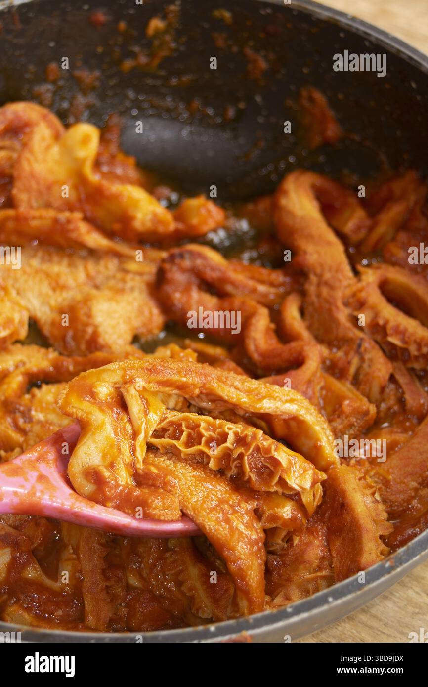 Trippa all romana hi-res stock photography and images - Alamy