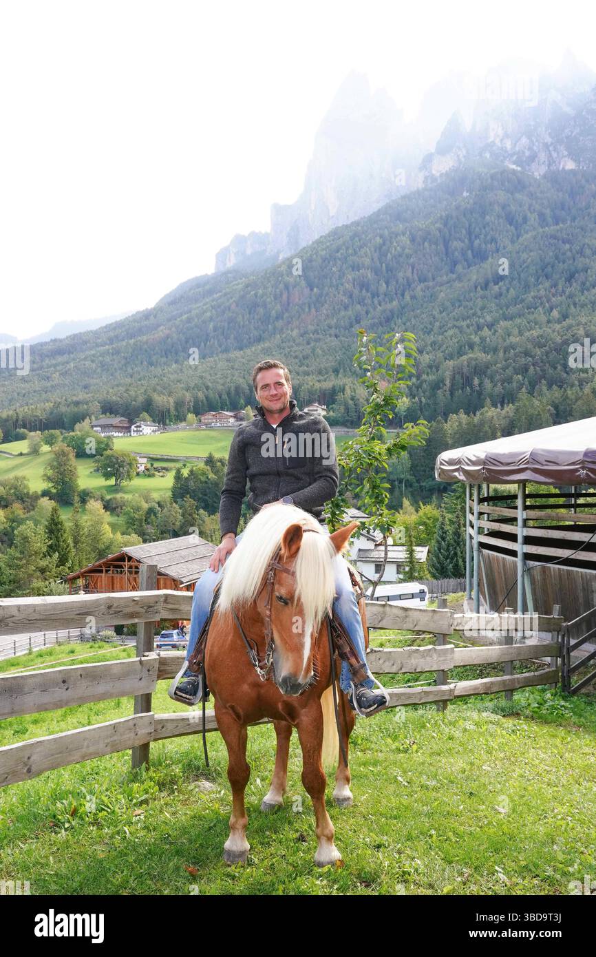 Alexander Rier 37 hat das Gen Pferd und das Gen Musik vom prominenten ...