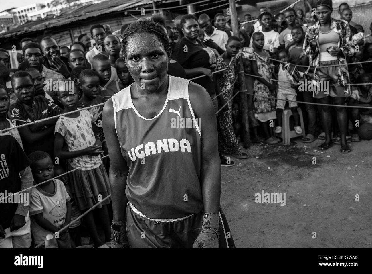 Boxing in Katanga slum, Kampala, Uganda, Africa Stock Photo - Alamy