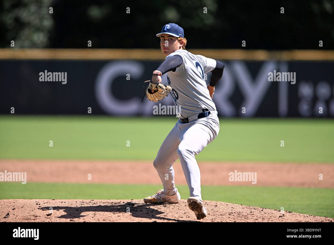 Justice De Jong (0) of the Poly Prep Country Day Blue Devils (Brooklyn ...