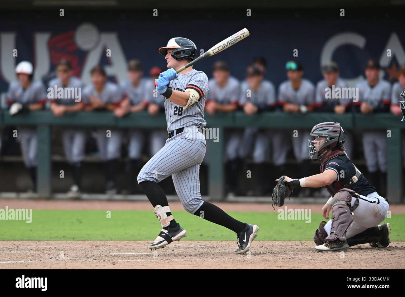 Trent Grindlinger (28) of the Huntington Beach Oilers (Huntington Beach ...