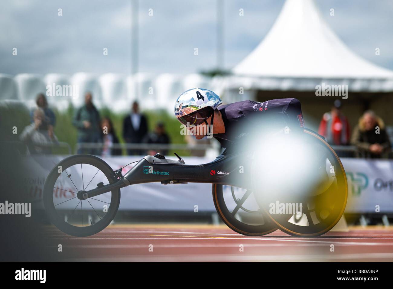 Marcel Hug aus der Schweiz an den ParAthletics im Schweizer ...