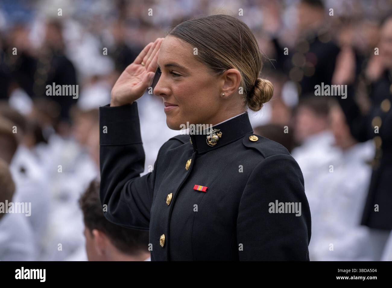 Annapolis, United States. 23rd May, 2025. Midshipmen take the oath of ...