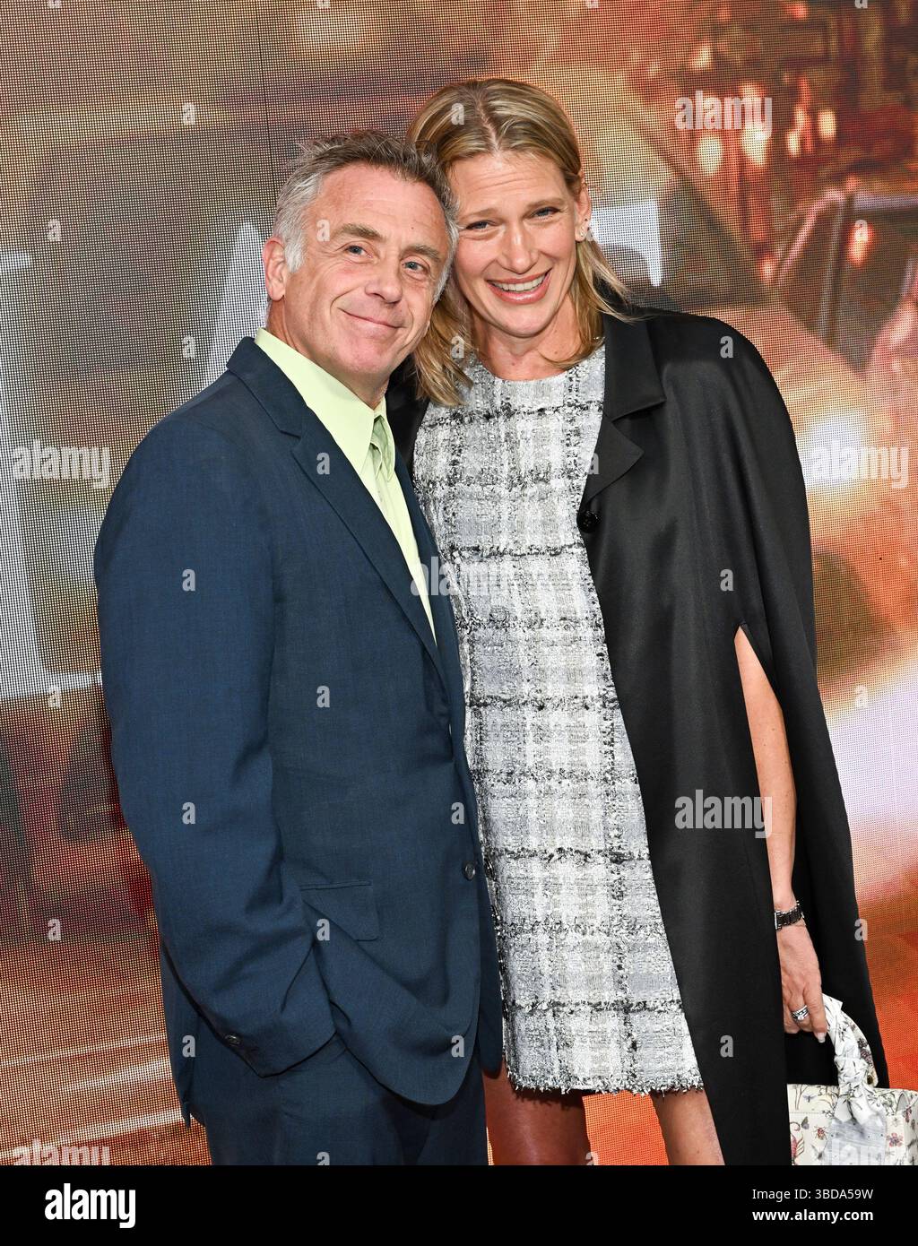 David Eigenberg, left, and wife Chrysti Eigenberg attend the premiere of "And Just Like That ...