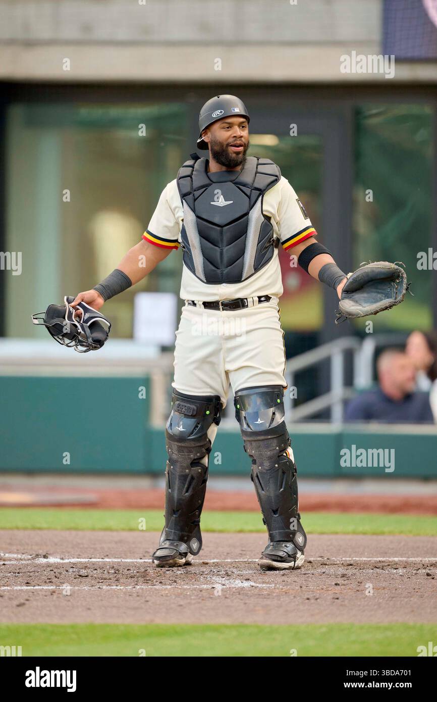Chuckie Robinson (45) catcher of the Salt Lake Bees on defense against ...