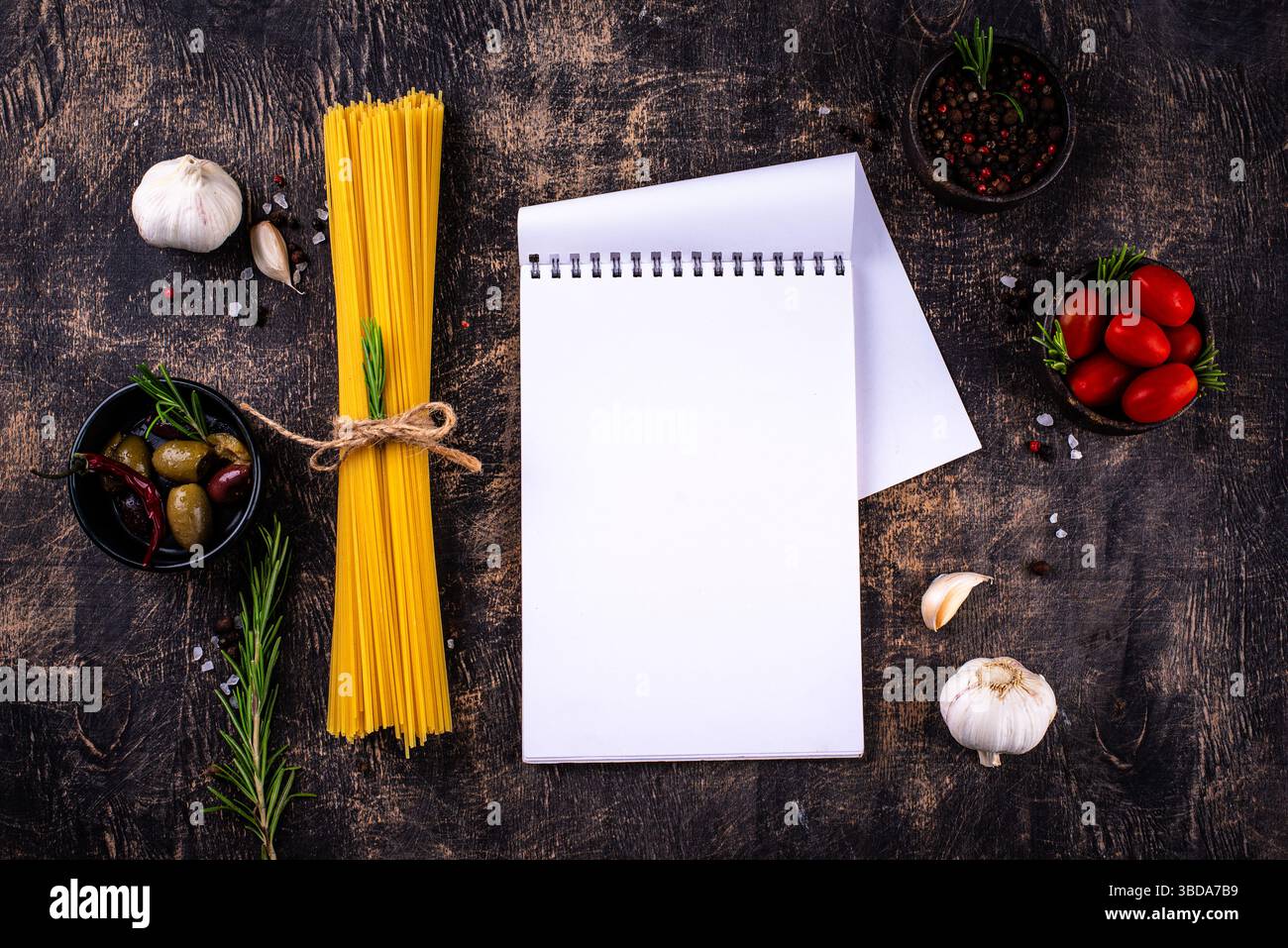 Italian food background with spaghetti, tomato and spices Stock Photo ...