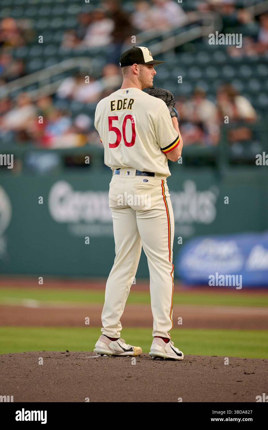Salt Lake Bees starting pitcher Chad Stevens (35) delivers a pitch to ...