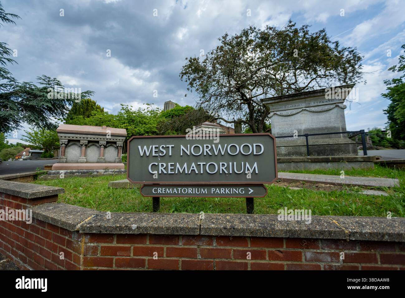 LONDON, ENGLAND - 23rd May 2025. A sign for West Norwood Crematorium in ...