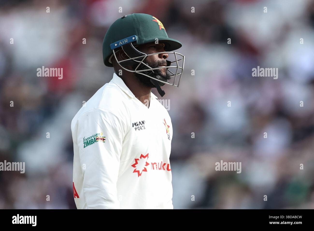 Nottingham, UK. 23rd May, 2025. Tanaka Chivanga of Zimbabwe leaves ...