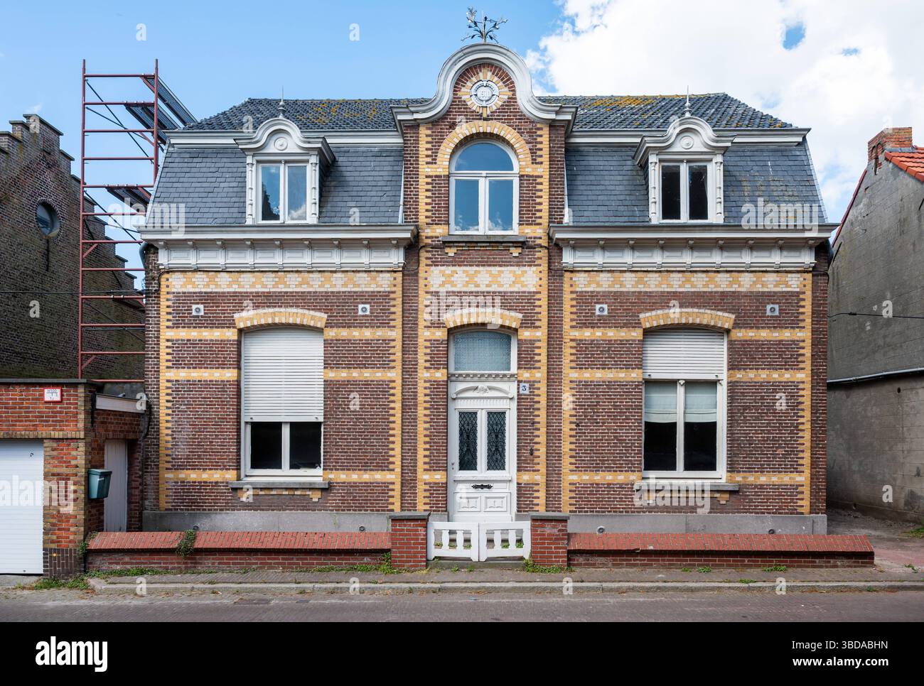 Parsonage house in the village center of Zandvliet Berendrecht, Antwerp ...