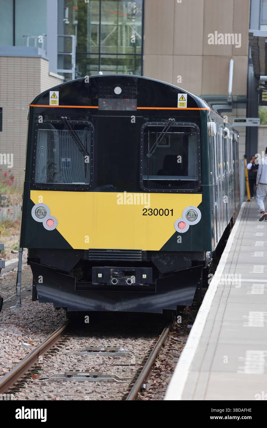 Great western railway battery hi-res stock photography and images - Alamy