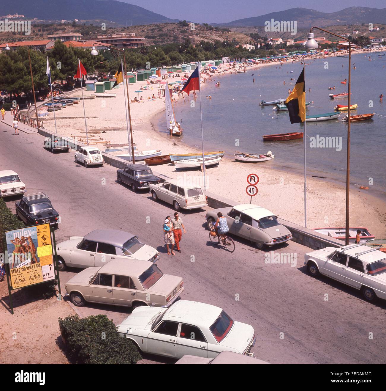 1960s, historical, cars of the era parked up by the quay at Marino di ...