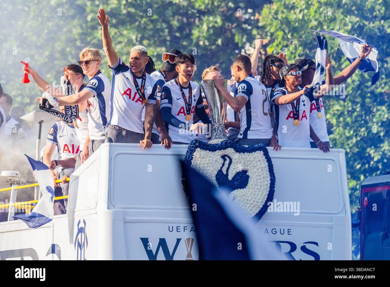 London, UK. 23 May 2025. Tottenham Hotspur celebrate their first ...