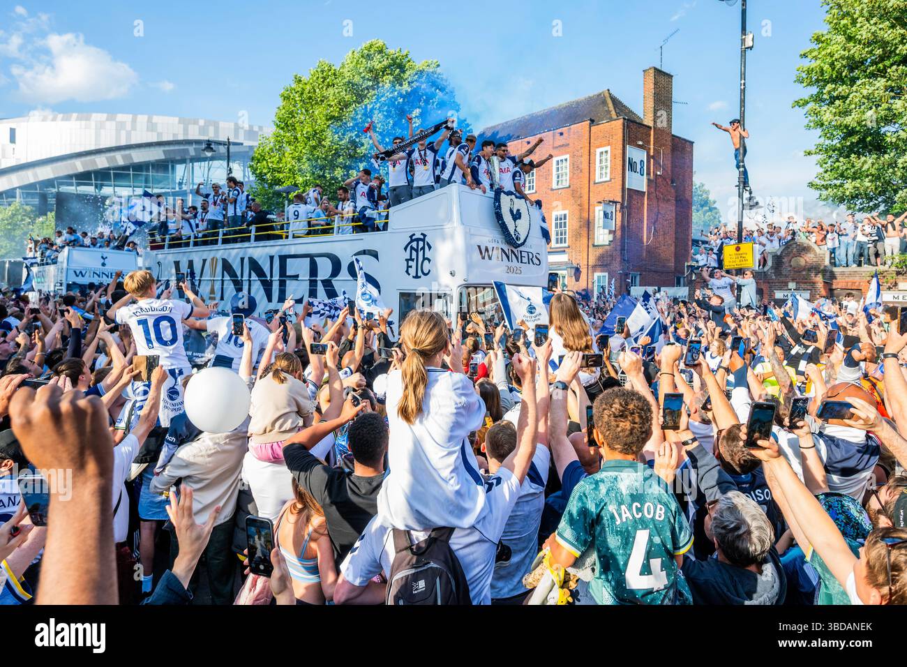 London, UK. 23rd May, 2025. Tottenham Hotspur celebrate their first ...