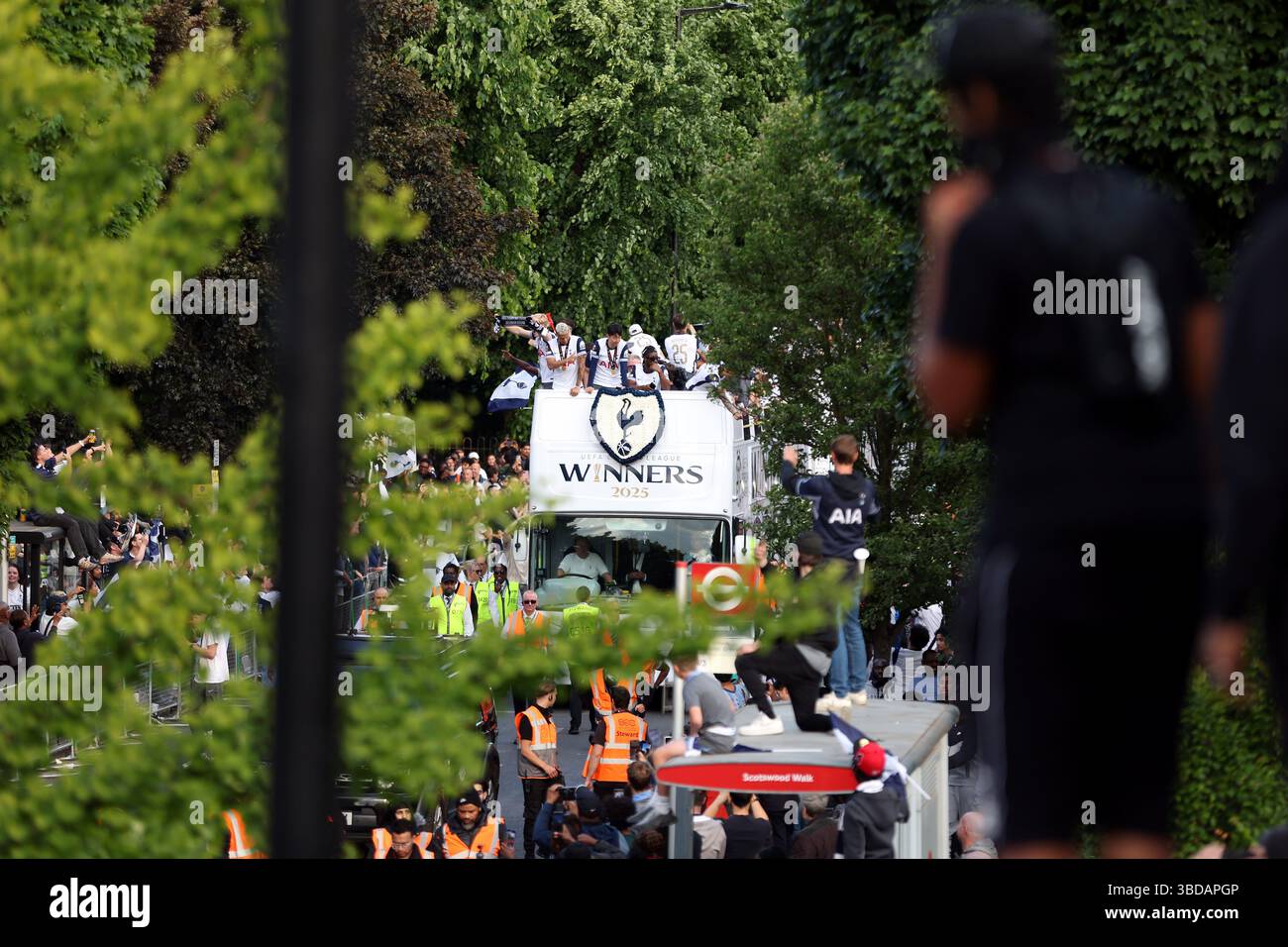 Tottenham Hotspur's Richarlison and Son Heung-Min on the open-top team ...