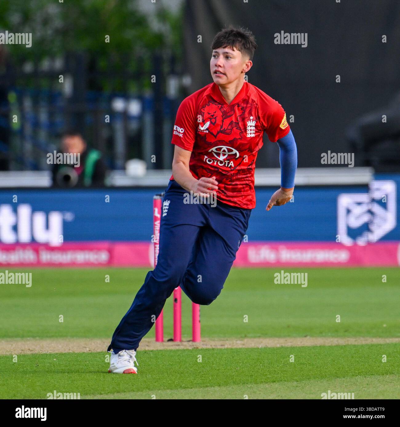 Hove, England. 23 May, 2025. Issy Wong of England Women during the ...