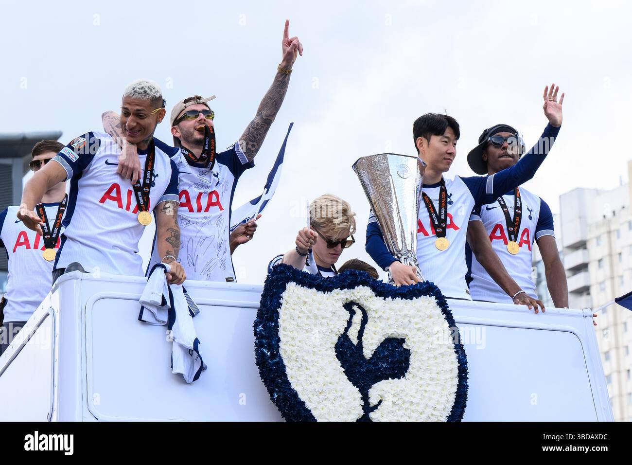 London, UK. 23 May 2025. Tottenham Hotspur players (l-r) Richarlison ...