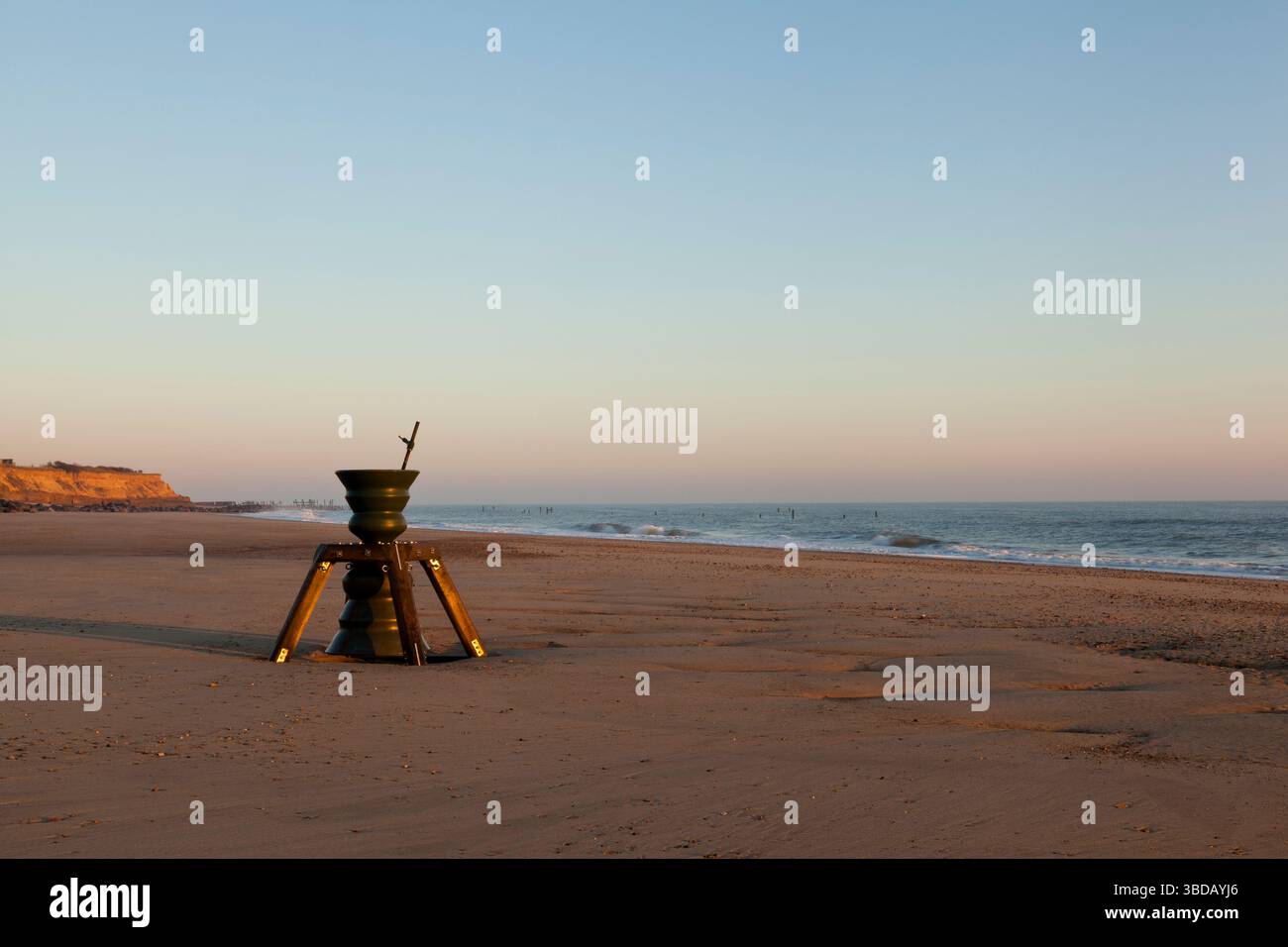 Feet sculpture art installation hi-res stock photography and images - Alamy