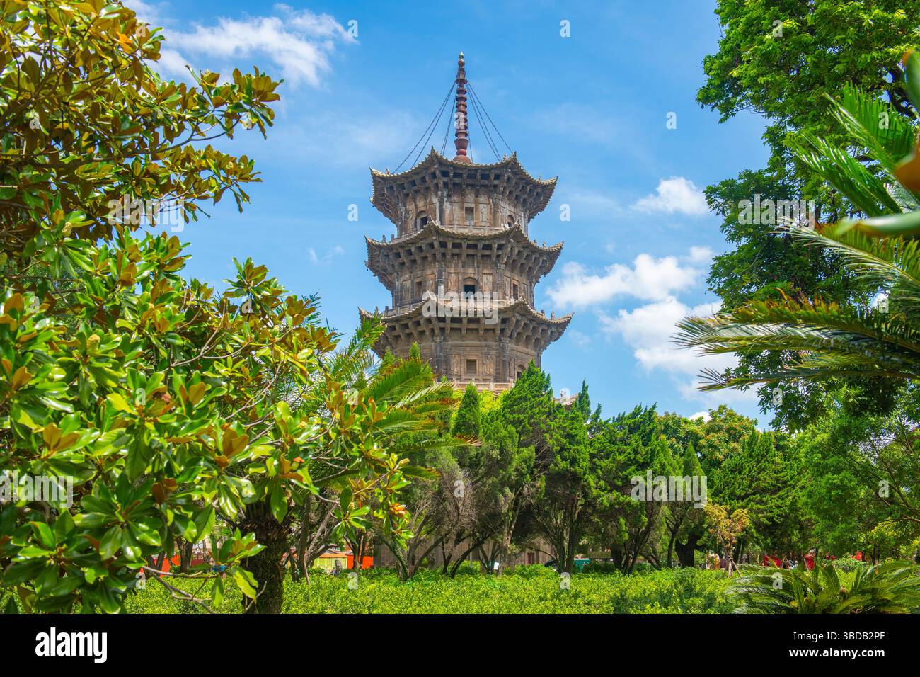 Zhenguo Pagoda of Kaiyuan Temple. This Temple is a Buddhist temple ...