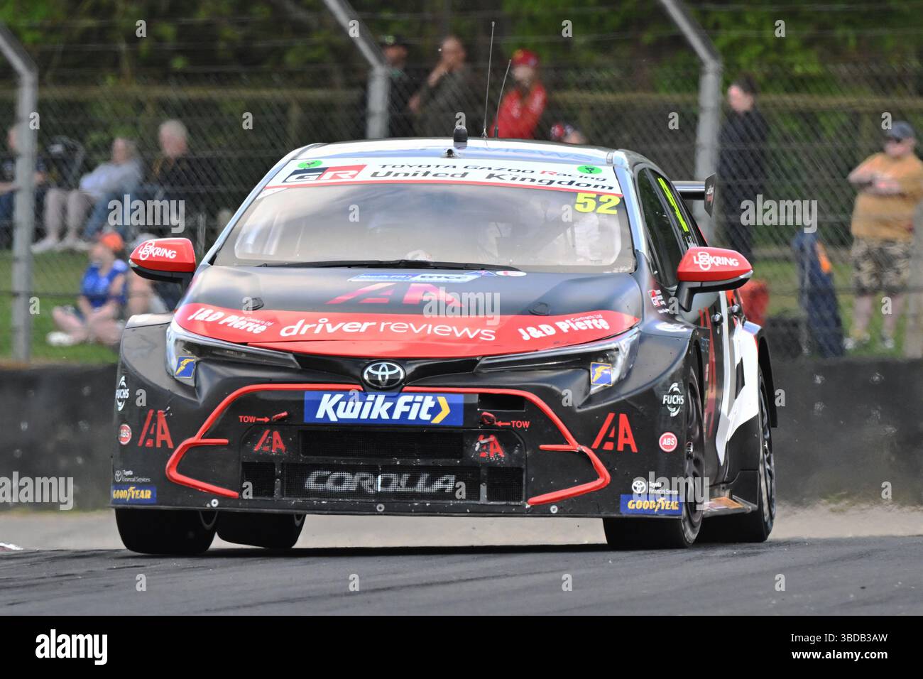 Gordon Shedden, Toyota Corolla GR Sport, Toyota Gazoo Racing with IAA ...