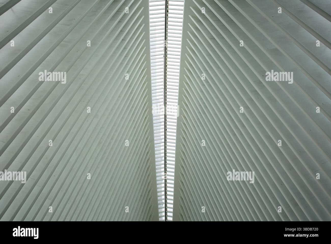 9 11 skylight hi-res stock photography and images - Alamy