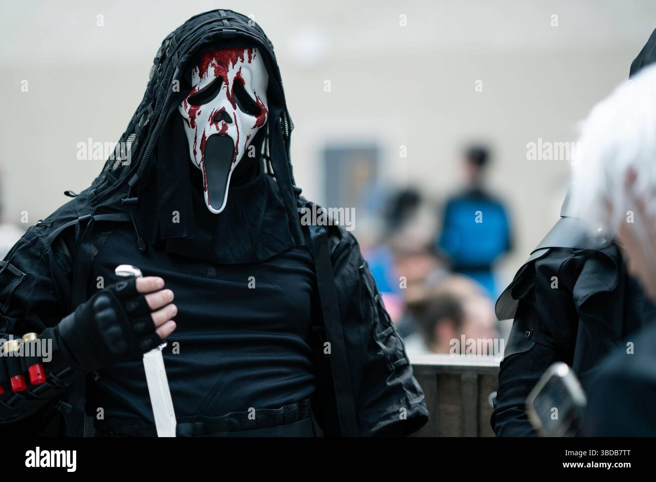 LONDON, ENGLAND - OCTOBER 28: Scream Cosplay at MCM London Comic Con At ...
