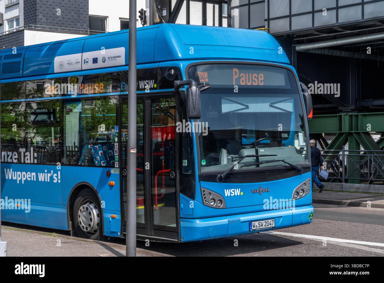 Bus parking during breaks, above the central bus station, WSW buses, at the main station ...