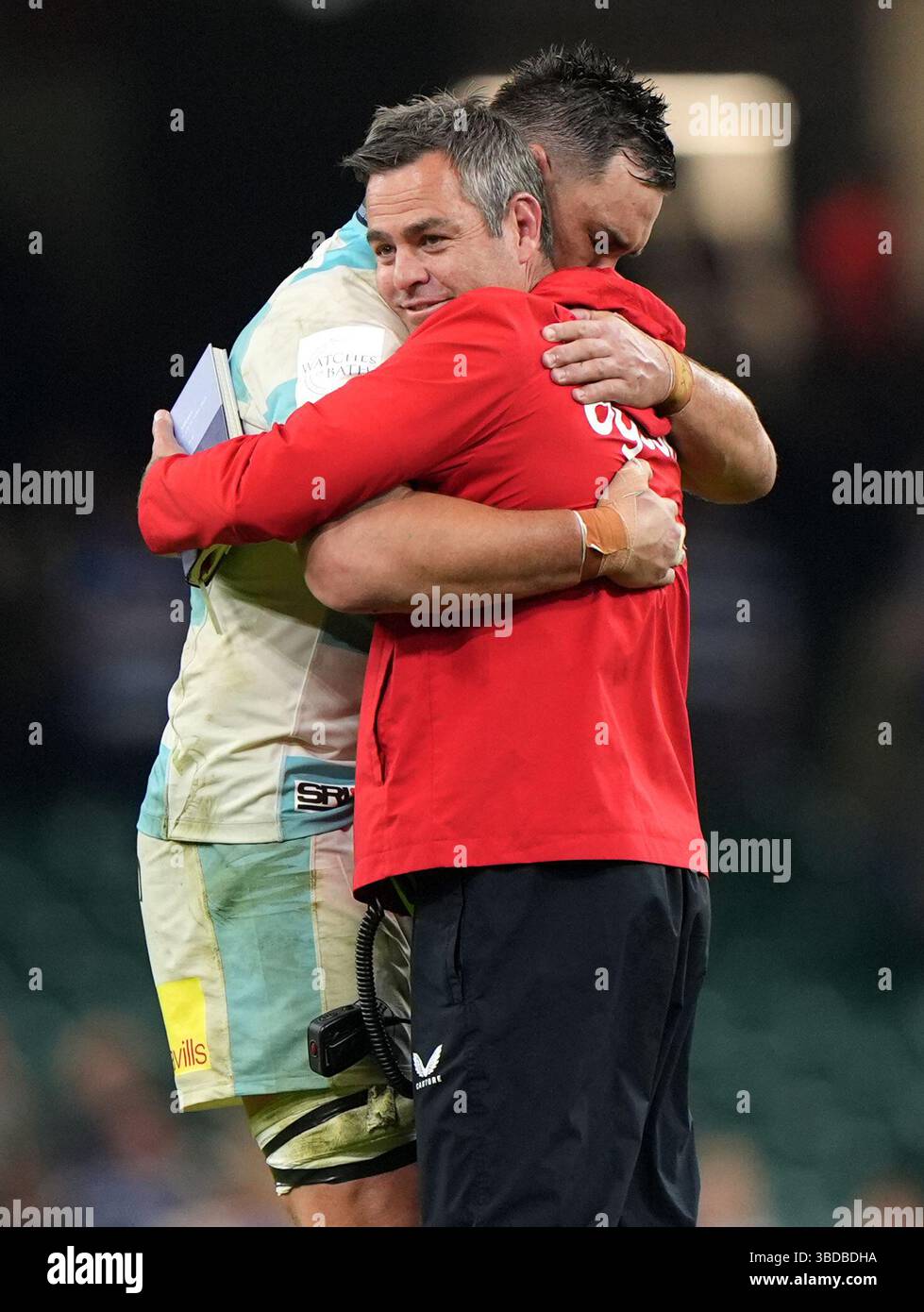 Bath director of rugby Johann van Graan celebrates with Quinn Roux at ...
