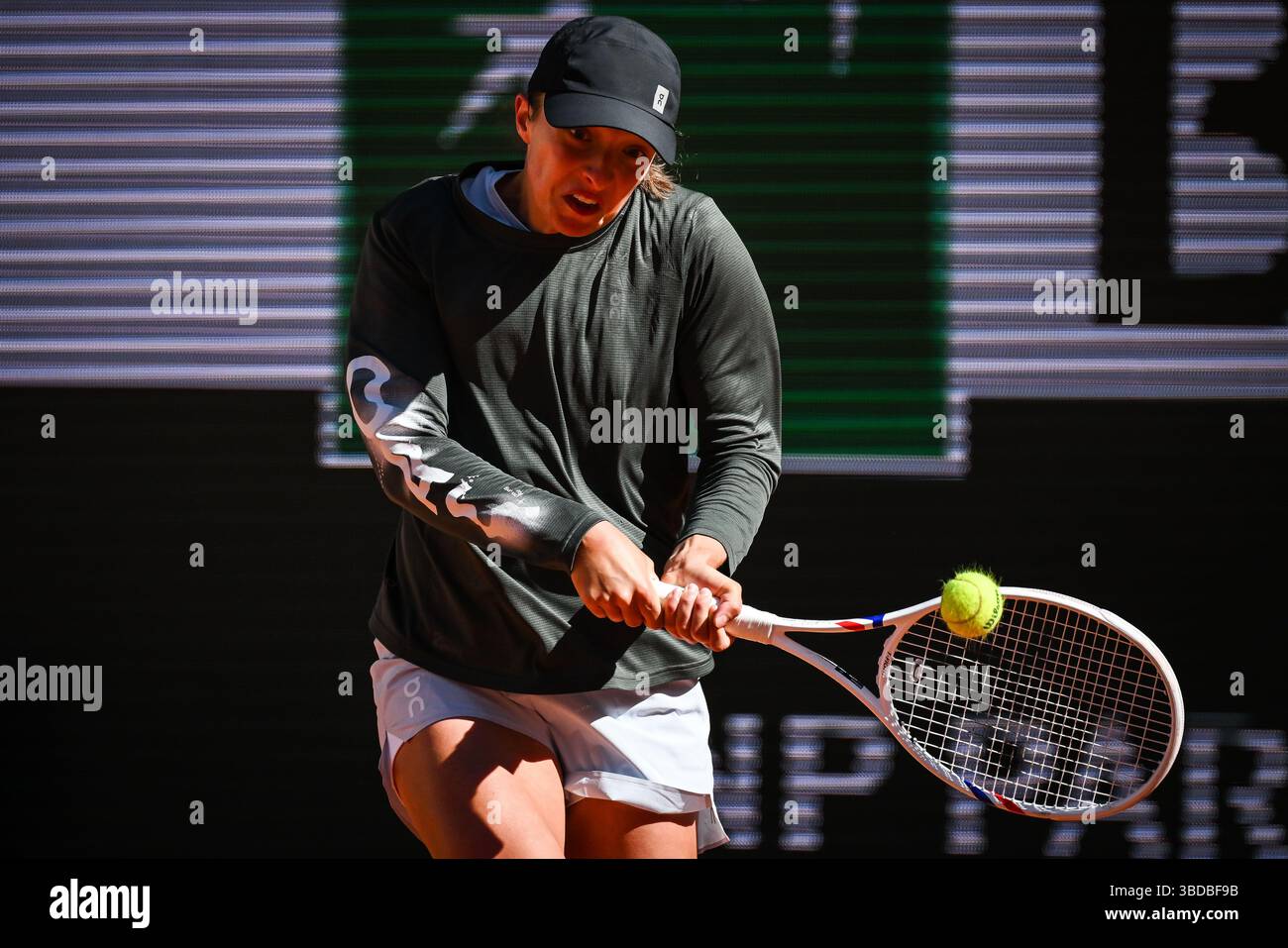 Iga SWIATEK of Poland during a training session of Roland-Garros 2025, French Open, Grand Slam ...