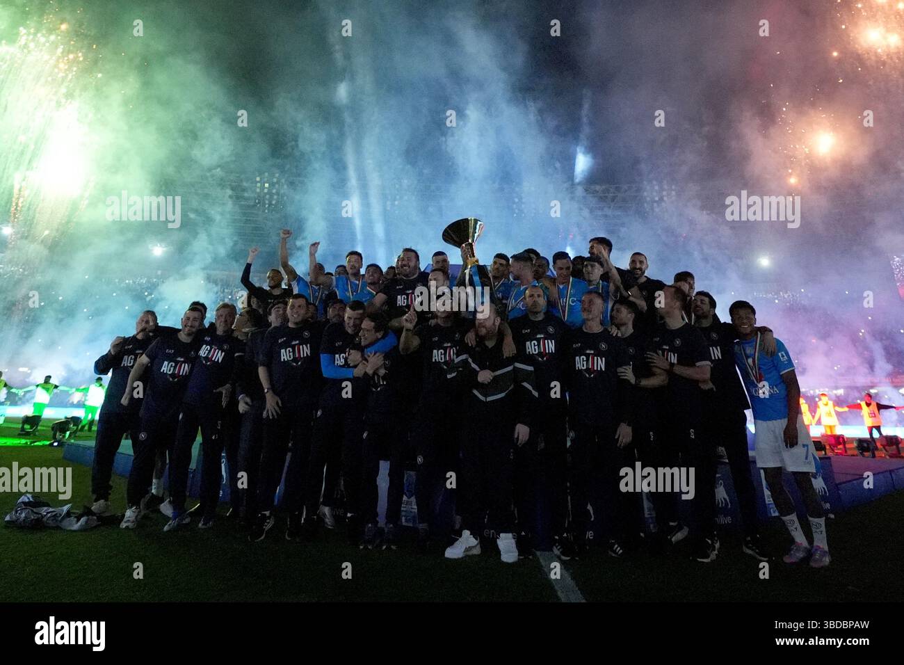 Napoli, Italia. 23rd May, 2025. Napoli players celebrate winning their ...