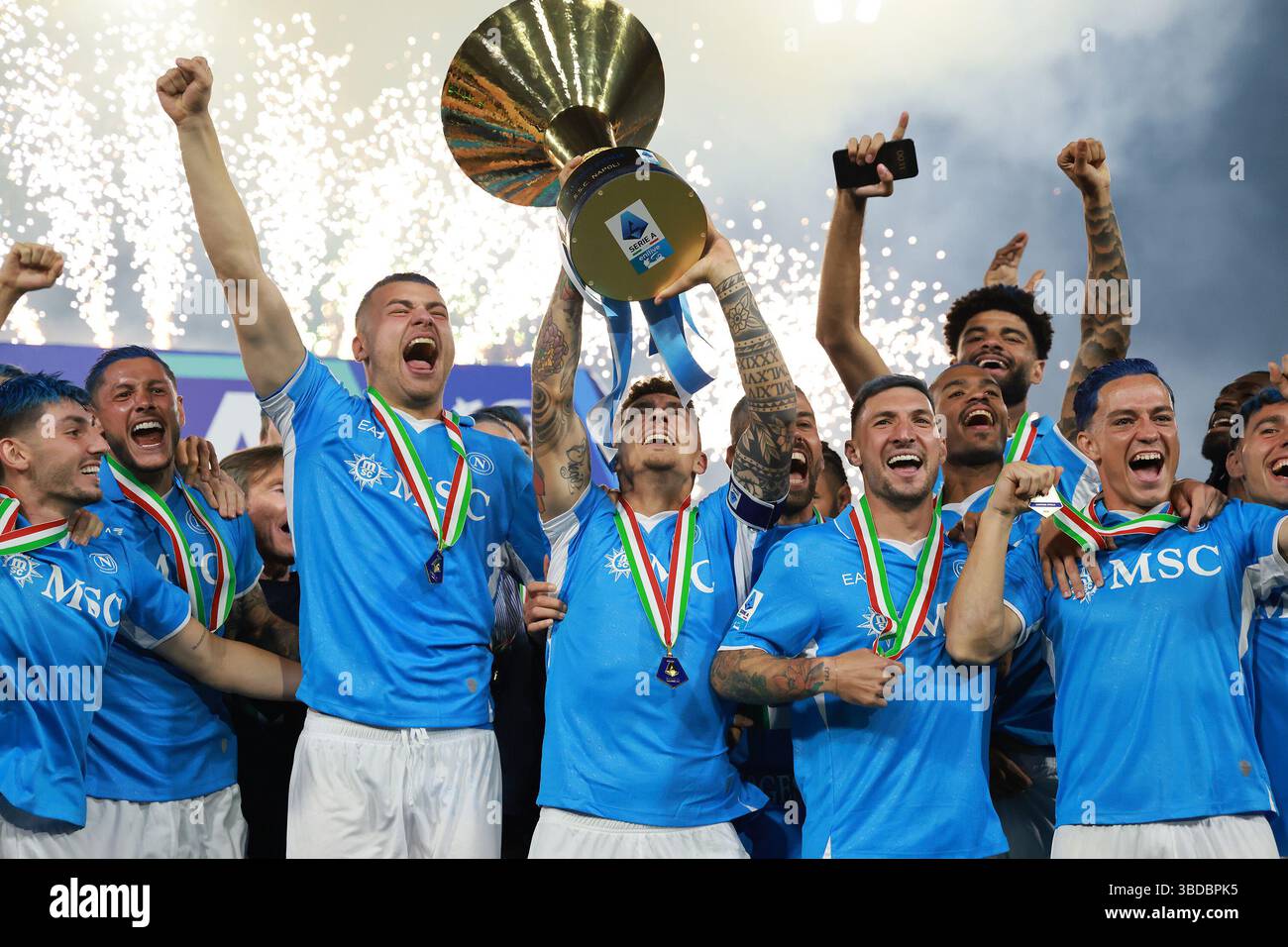 Napoli, Italy. 24th May, 2025. SSC Napoli players celebrate with the ...
