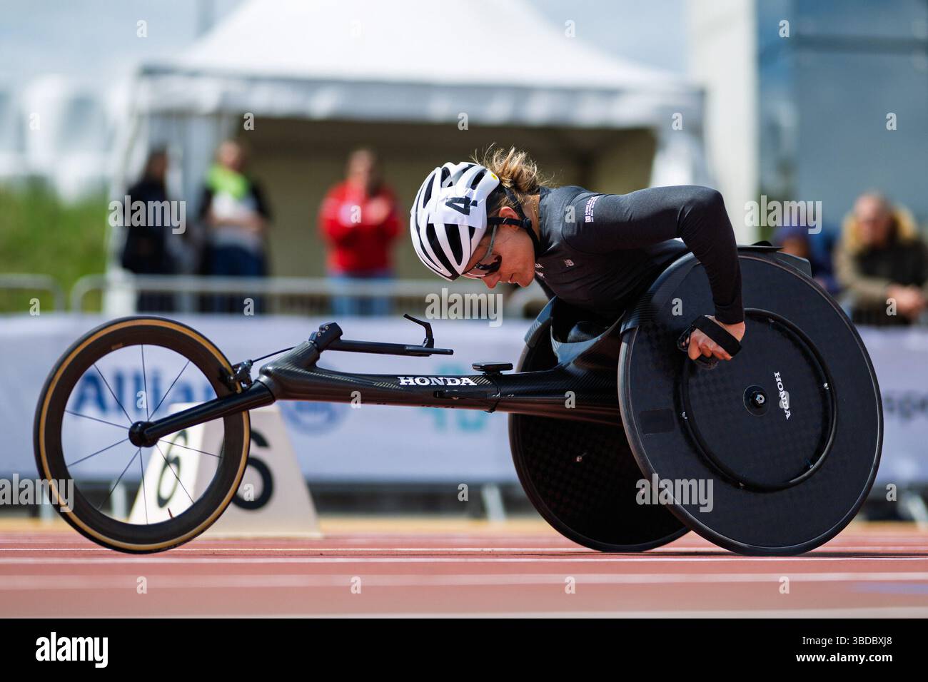 Catherine Debrunner aus der Schweiz an den ParAthletics im Schweizer Paraplegiker-Zentrum in ...