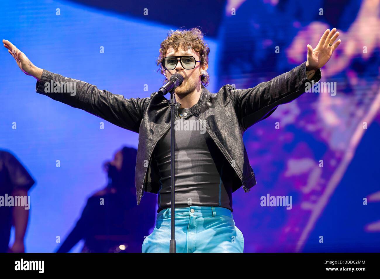 Liverpool, England, 23rd May, 2025. Tom Grennan headlining Radio 1 Main ...