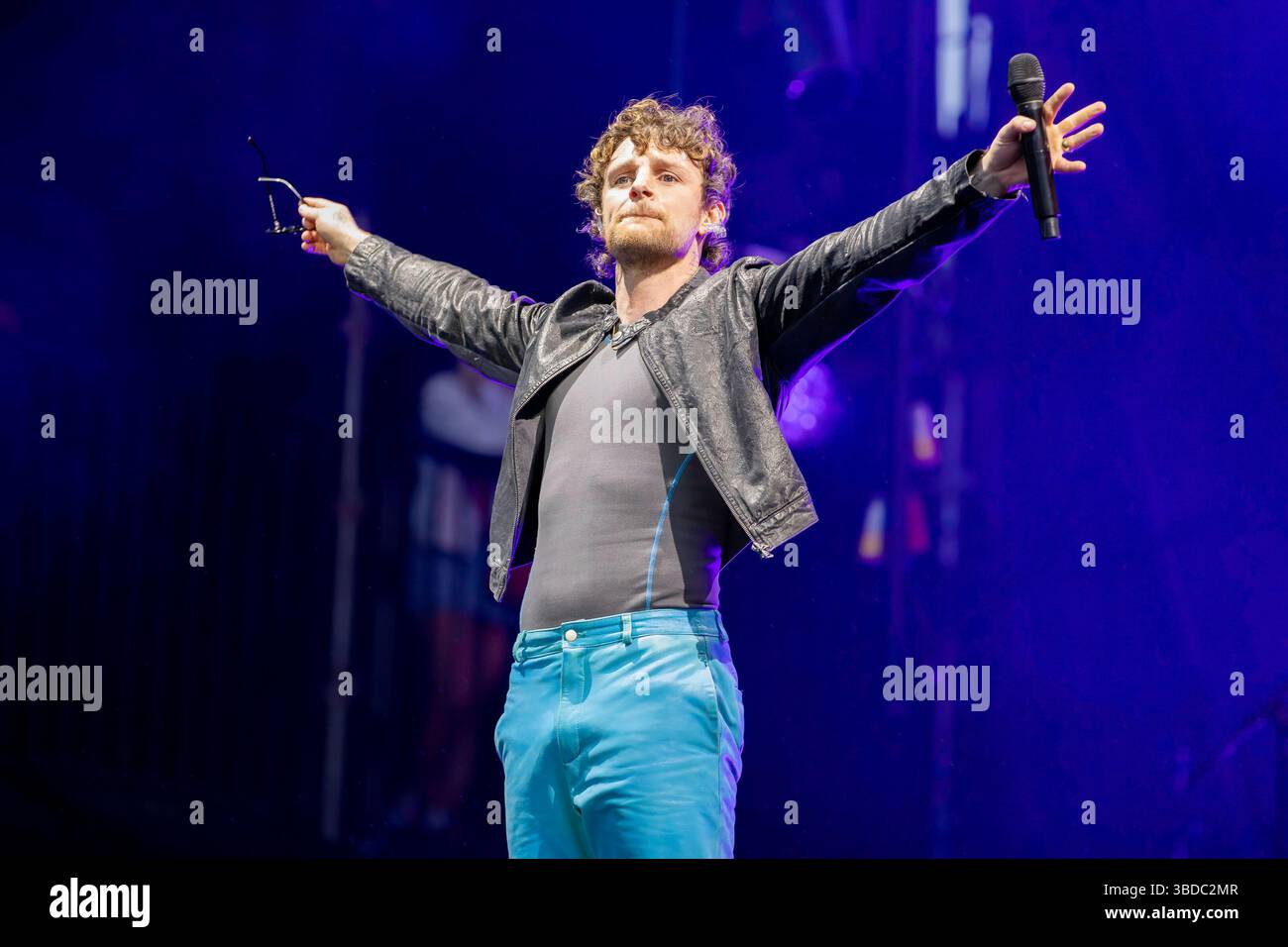 Liverpool, England, 23rd May, 2025. Tom Grennan headlining Radio 1 Main ...