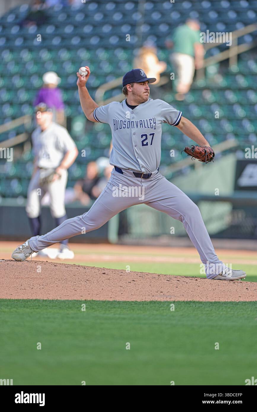 Winston-Salem, NC: Hudson Valley Renegades pitcher Ben Hess (27) warms ...