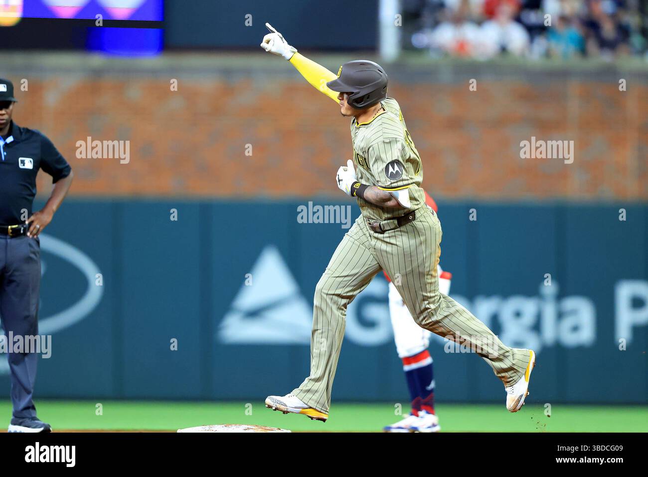 ATLANTA, GA - MAY 23: Manny Machado #13 of the San Diego Padres ...