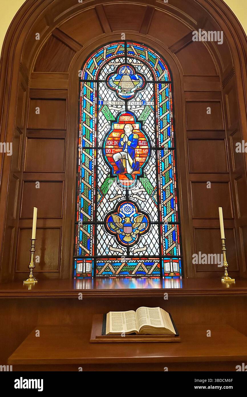 The altar in the Congressional Prayer Room at the U.S. Capitol is ...