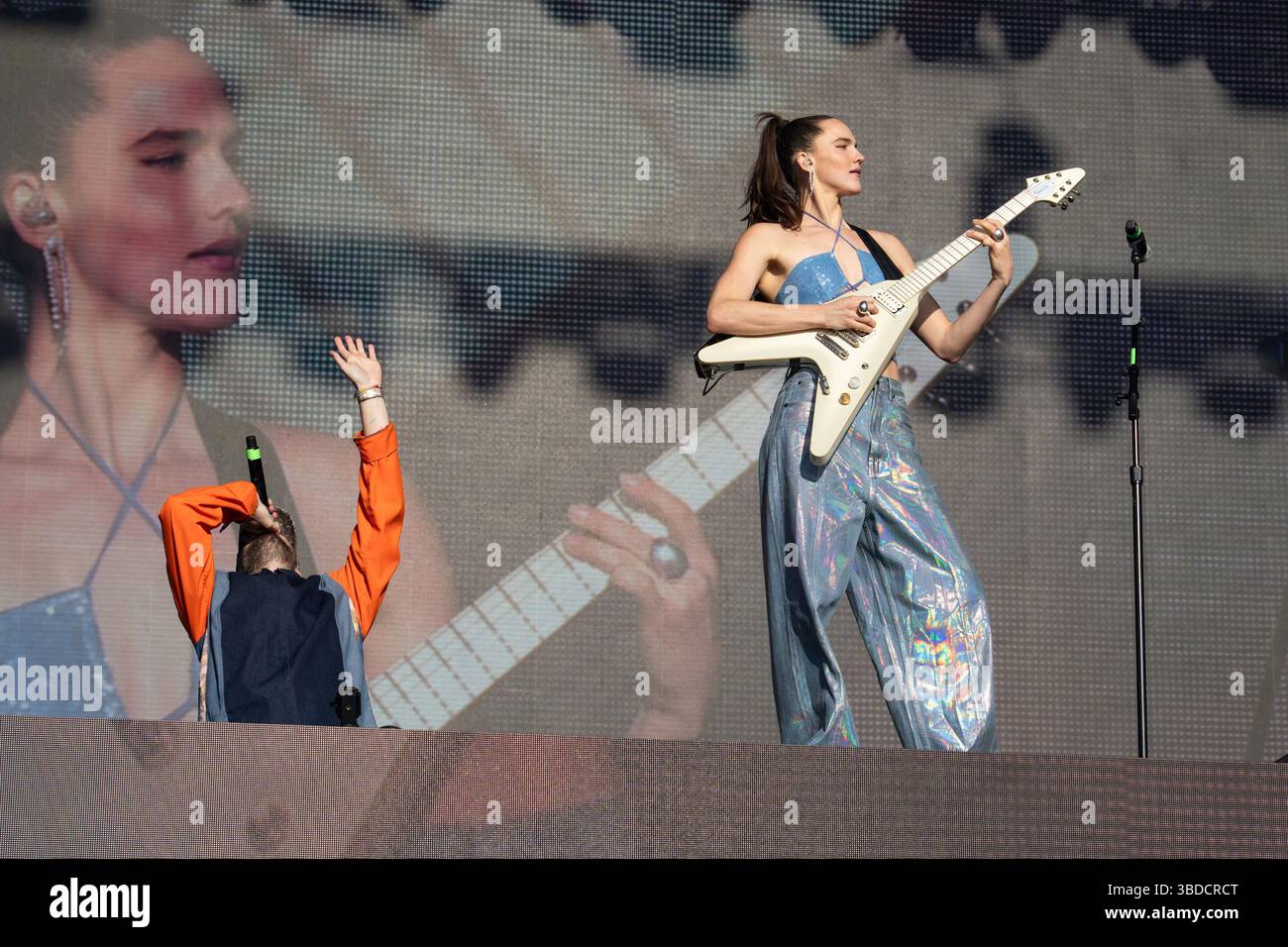 Tucker Halpern, left, and Sophie Hawley-Weld of SOFI TUKKER perform at ...