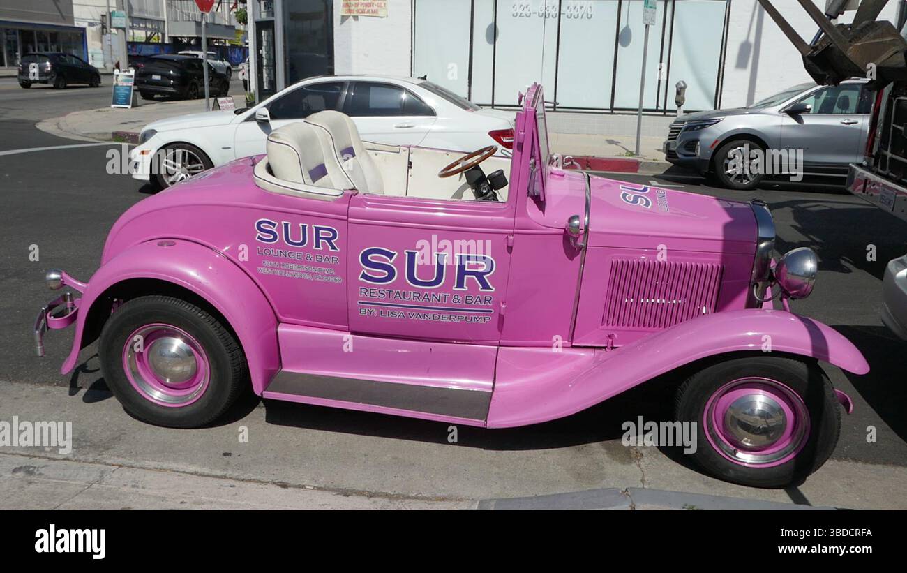 Los Angeles, California, USA 23rd May 2025 Lisa Vanderpump Sur Pink Car ...
